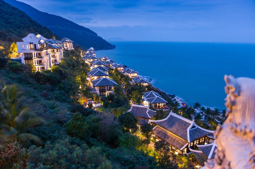 Intercontinental Da Nang Sun Peninsula Resort - VBOOKINGS